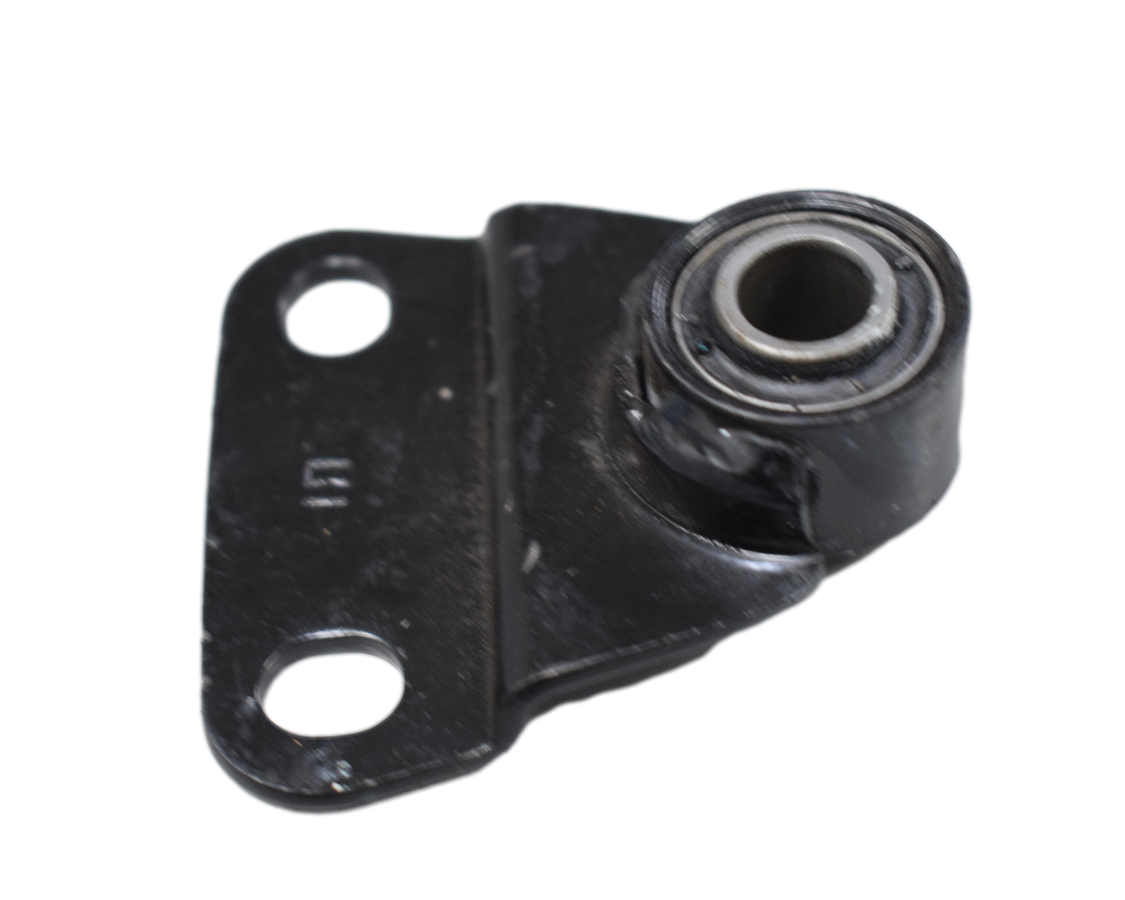 Bajaj Boxer 100 Ct Original Engine Mount (Front Left) | Mundimotos